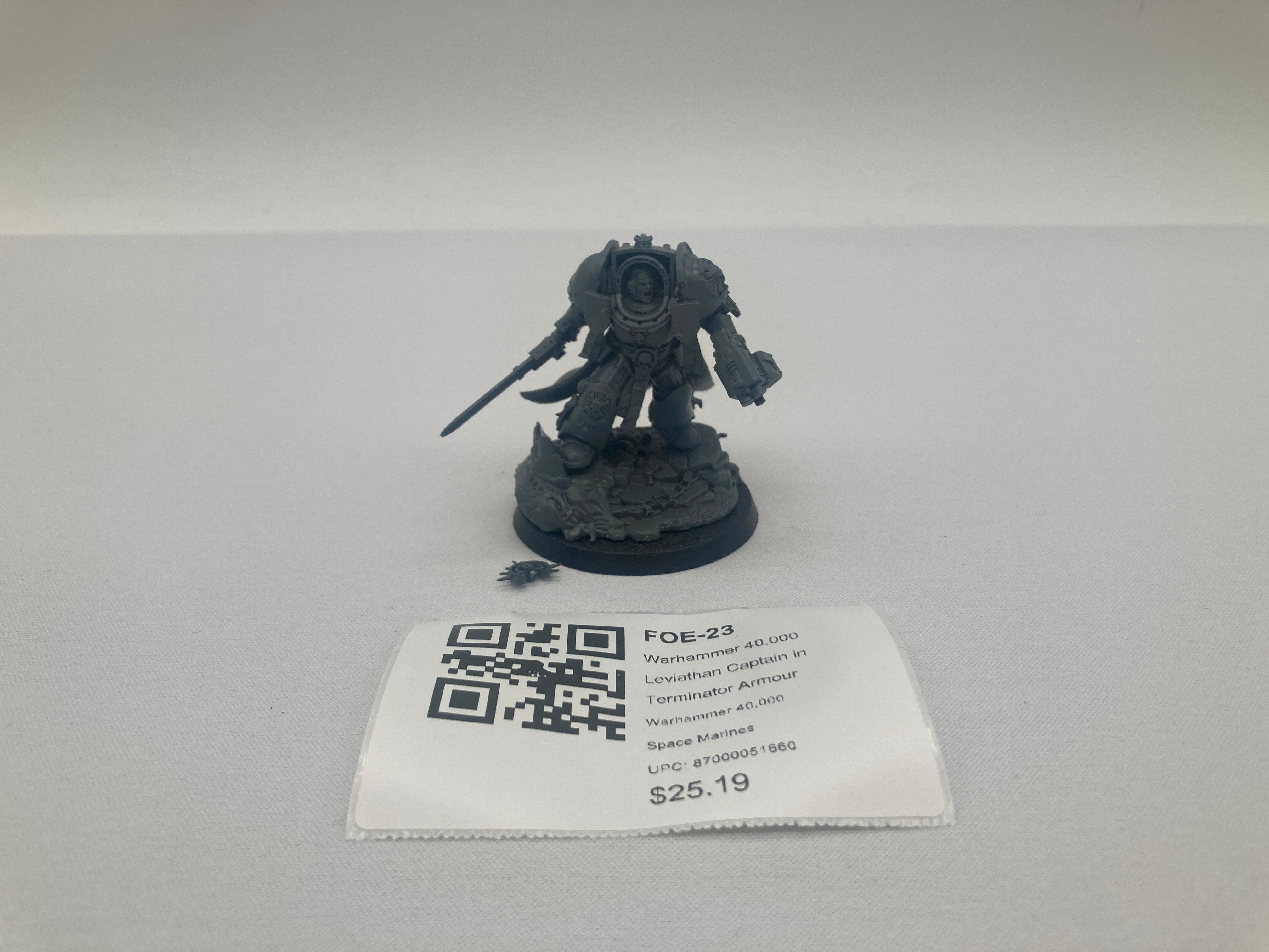 Warhammer 40,000 Leviathan Captain in Terminator Armour FOE-23 ...
